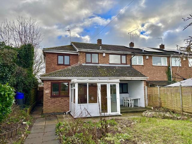 4 bedroom end of terrace house for sale