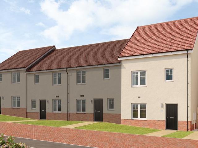 4 bedroom end of terrace house for sale