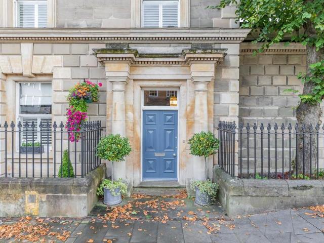 4 bedroom end of terrace house for sale