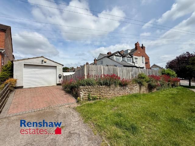 4 bedroom end of terrace house for sale