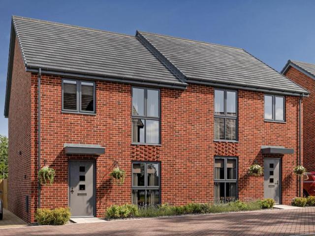 4 bedroom end of terrace house for sale