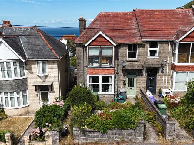 4 bedroom end of terrace house for sale