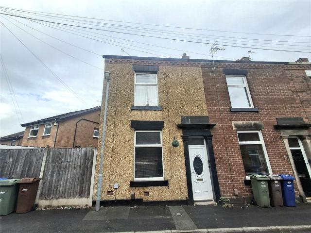 4 bedroom end of terrace house for sale