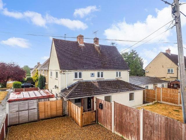 4 bedroom end of terrace house for sale