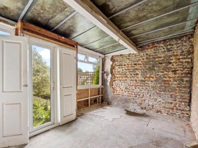 4 bedroom end of terrace house for sale in 78 Newmarket Road, Brighton, East Sussex, BN2 3QF, BN2