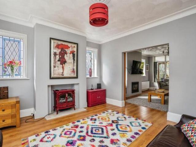 4 bedroom end of terrace house for sale in Copnor Road, Portsmouth, PO3