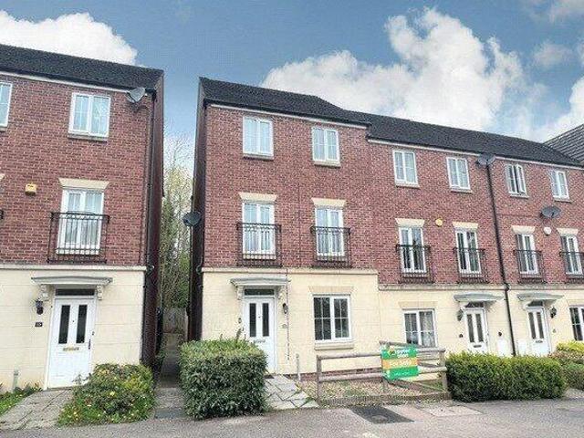 4 Bedroom End Of Terrace House For Sale In Caerdydd, Marle Close