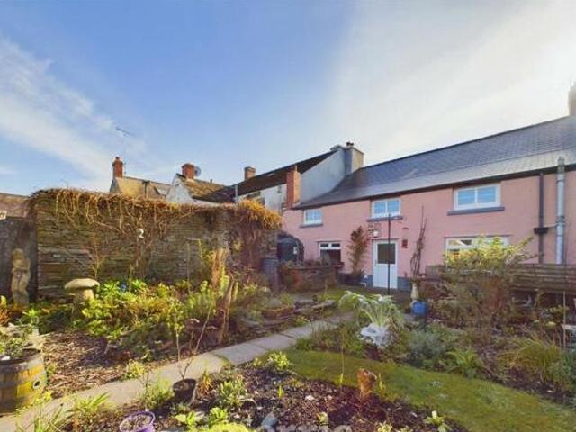 4 Bedroom End Of Terrace House For Sale In Cilgerran