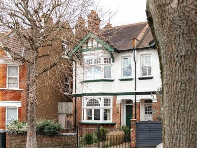 4 Bedroom End Of Terrace House For Sale In Croydon
