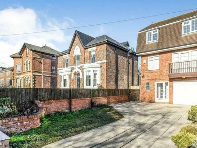 4 bedroom end of terrace house for sale in Abbotsford Road Crosby Liverpool Merseyside L23