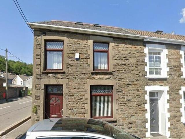 4 Bedroom End Of Terrace House For Sale In Abercynon