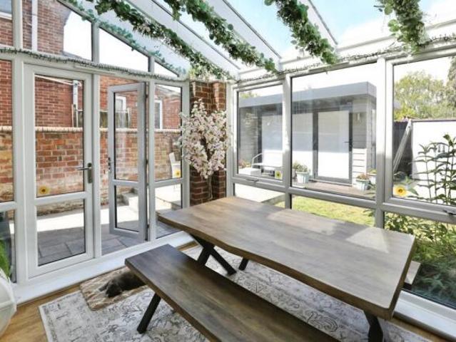4 bedroom end of terrace house for sale in Alexandra Road, Shirley, Southampton, Hampshire, SO15