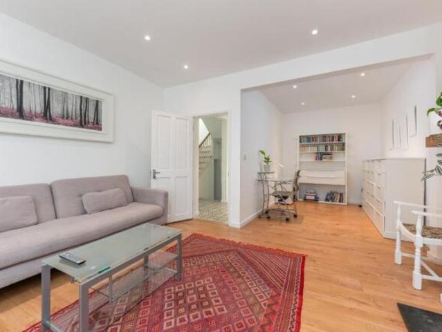 4 bedroom end of terrace house for sale in Artillery Road, Ramsgate, CT11