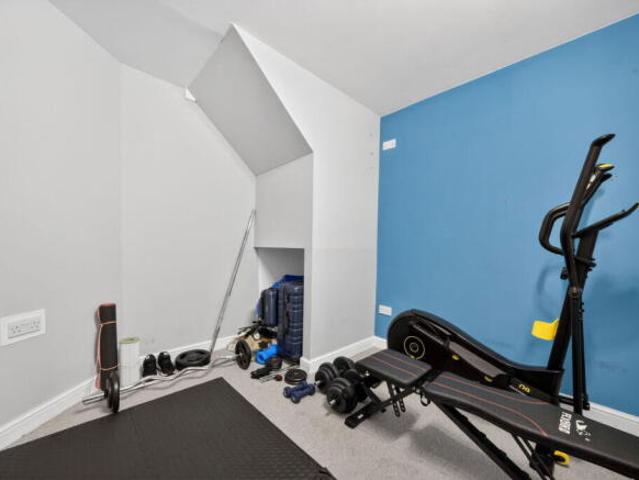 4 bedroom end of terrace house for sale in Armoury Drive, Heath, Cardiff, CF14 4NP, CF14