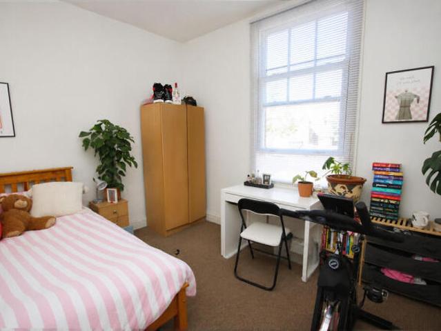 4 bedroom end of terrace house for sale in Ashlin Grove, Lincoln, LN1