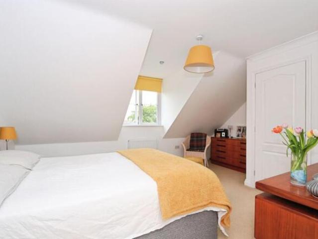 4 bedroom end of terrace house for sale in Boleyn Avenue, Peterborough, PE2