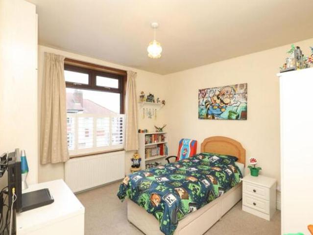 4 bedroom end of terrace house for sale in Bankfield Road, Sheffield, S6