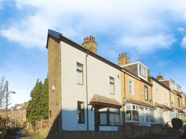 4 Bedroom End Of Terrace House For Sale In Bradford