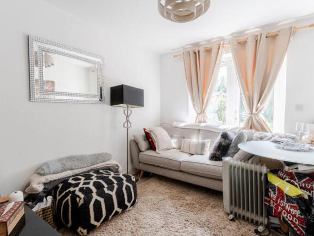 4 bedroom end of terrace house for sale in Britannia Close, Downend, Bristol, Gloucestershire, BS36