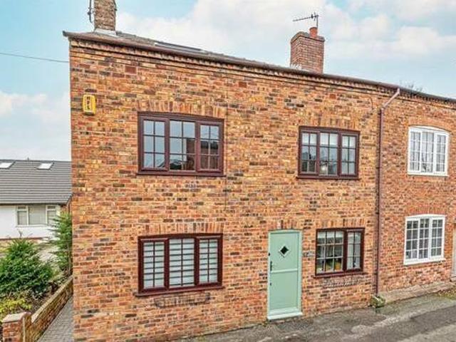 4 bedroom end of terrace house for sale in Brow Cottages Town Well Kingsley Frodsham WA6