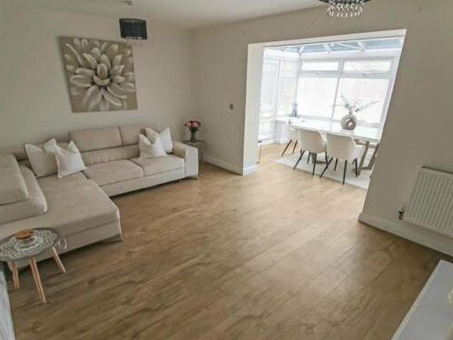 4 Bedroom End Of Terrace House For Sale In Gillingham