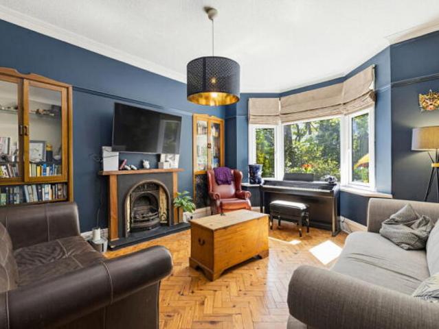 4 bedroom end of terrace house for sale in Glanbrydan Avenue, Uplands, Swansea, SA2 0HY, SA2