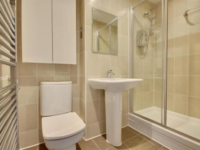 4 bedroom end of terrace house for sale in East Shore Way, Portsmouth, PO3