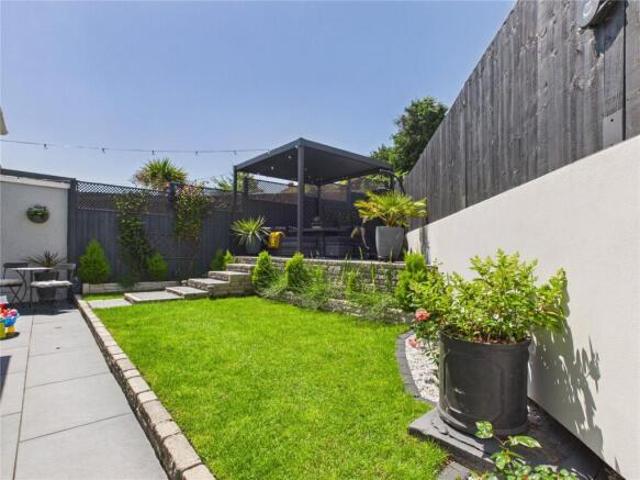 4 bedroom end of terrace house for sale in Eastlyn Road, Bristol, BS13