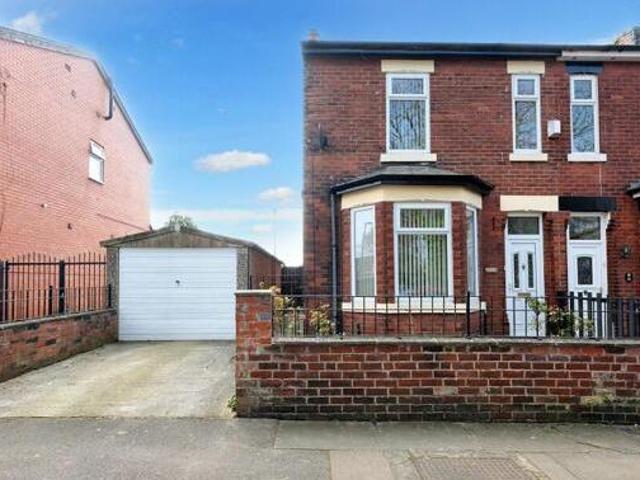 4 Bedroom End Of Terrace House For Sale In Eccles