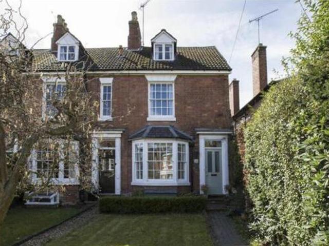 4 Bedroom End Of Terrace House For Sale In Kenilworth