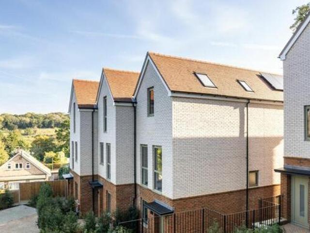 4 Bedroom End Of Terrace House For Sale In Kenley