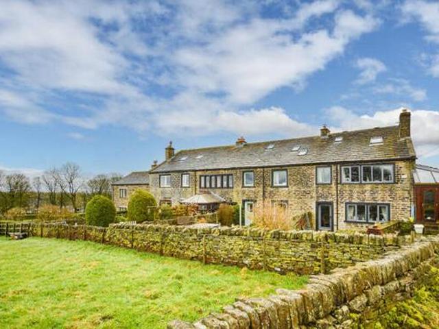 4 Bedroom End Of Terrace House For Sale In Holywell Green