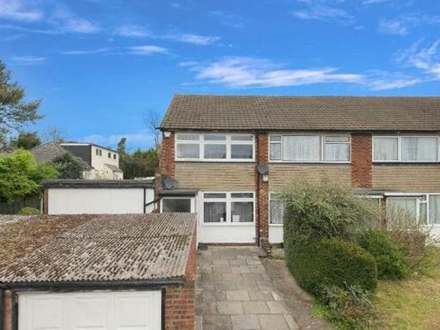 4 Bedroom End Of Terrace House For Sale In Hayes