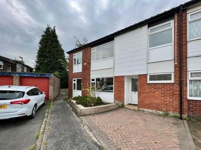 4 Bedroom End Of Terrace House For Sale In Hale