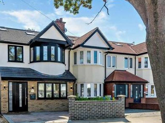 4 Bedroom End Of Terrace House For Sale In Harrow