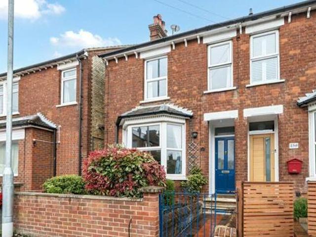 4 Bedroom End Of Terrace House For Sale In Hitchin