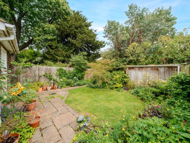 4 bedroom end of terrace house for sale in Hill Street, St. Albans, AL3
