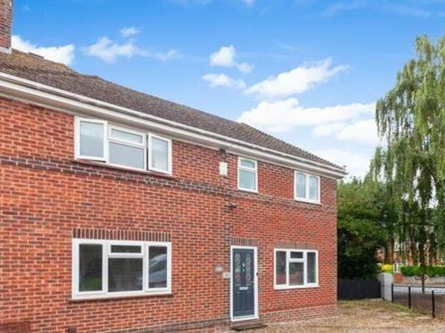 4 Bedroom End Of Terrace House For Sale In Oxford