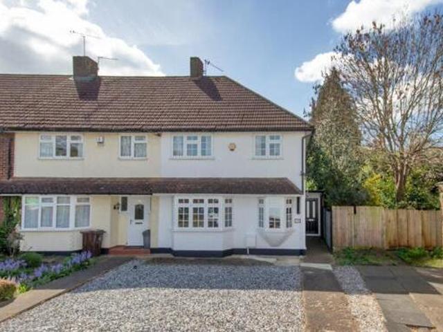 4 Bedroom End Of Terrace House For Sale In Longfield, Kent