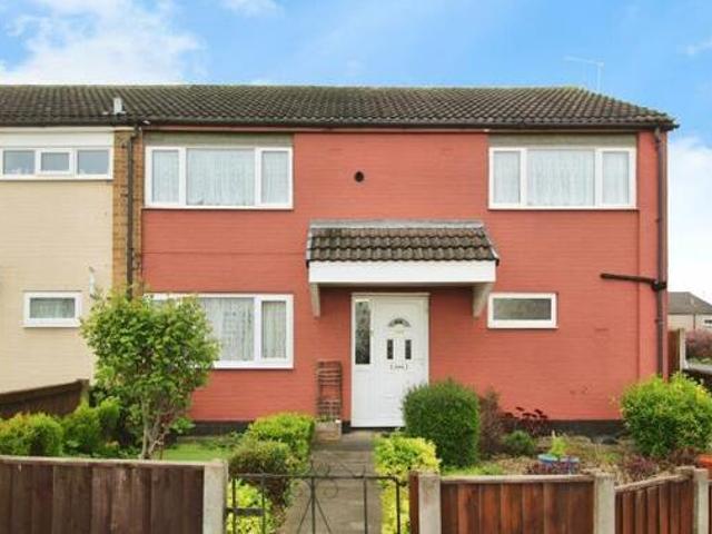 4 Bedroom End Of Terrace House For Sale In Leeds, West Yorkshire