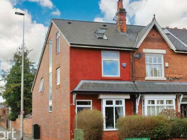 4 bedroom end of terrace house for sale in Lightwoods Road Bearwood B67