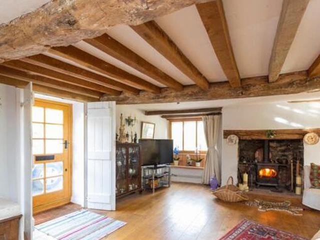 4 Bedroom End Of Terrace House For Sale In Ludwell