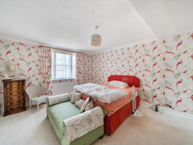 4 bedroom end of terrace house for sale in Moat Sole, Sandwich, CT13