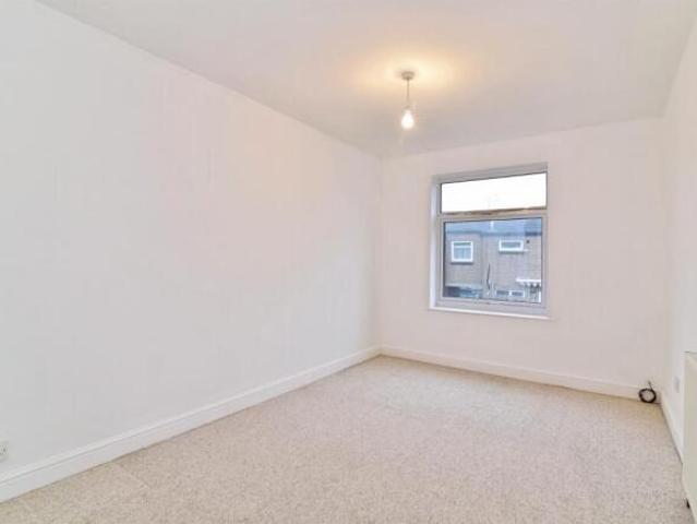 4 bedroom end of terrace house for sale in May Tree Close, Waterthorpe, Sheffield, S20