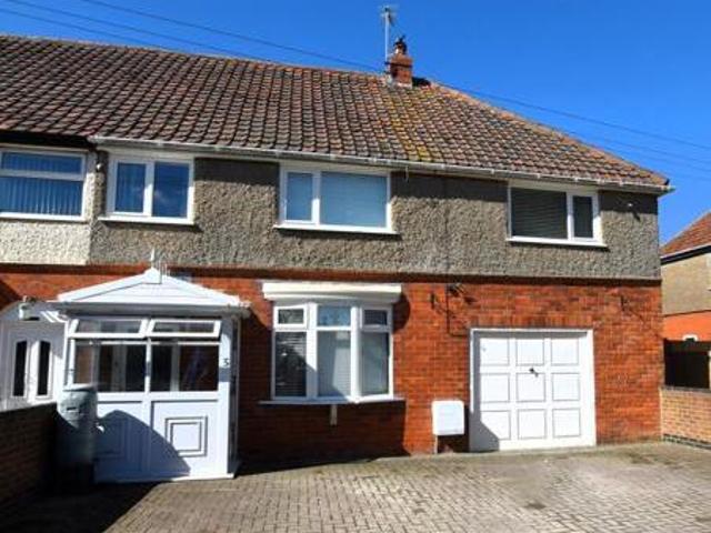4 Bedroom End Of Terrace House For Sale In Mablethorpe