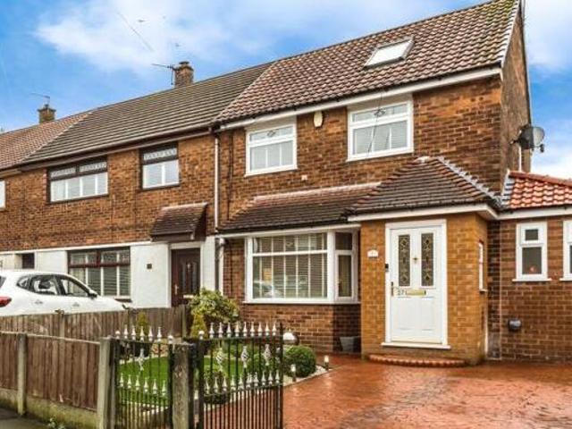 4 Bedroom End Of Terrace House For Sale In Manchester