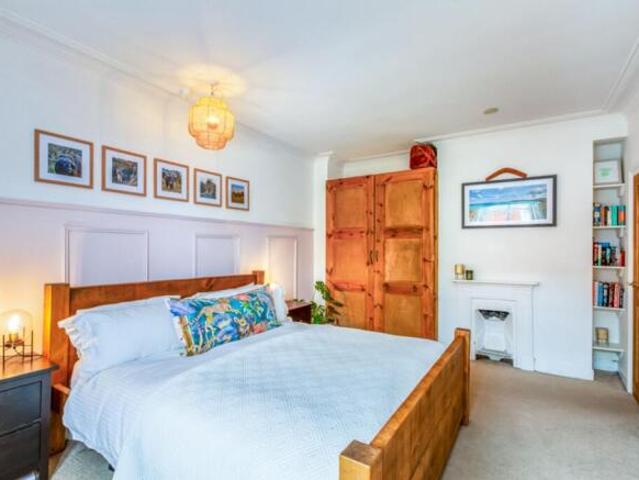 4 bedroom end of terrace house for sale in Methley Terrace, Leeds, LS7