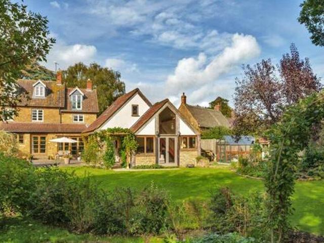 4 Bedroom End Of Terrace House For Sale In Norton Sub Hamdon