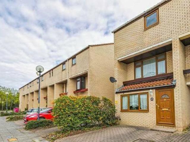 4 bedroom end of terrace house for sale in North Eleventh Street Central Milton Keynes MK9