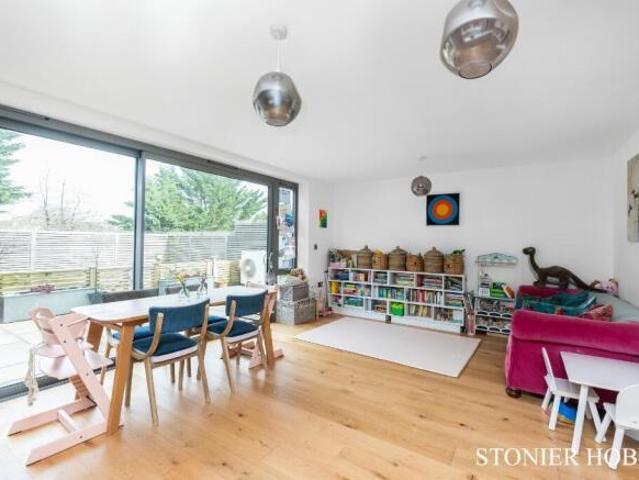 4 bedroom end of terrace house for sale in North Road, Bath, Somerset, BA2